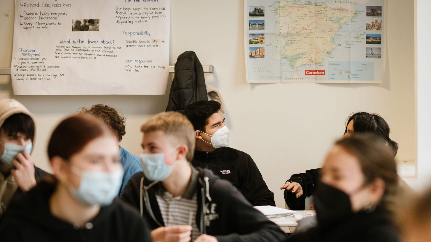 Ben Mauk at Max-Bill-Schule Berlin - Authors at School